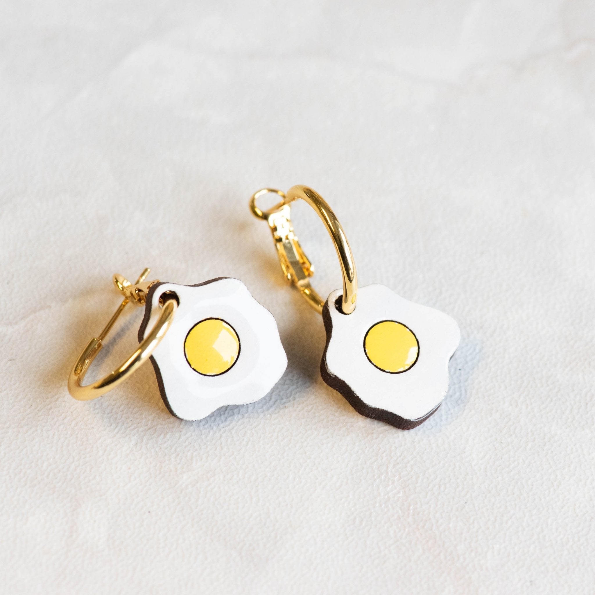 Hand-Painted Cherry Wood Fried Egg Hoop Earrings - PET15158 – Robin Valley Official Store