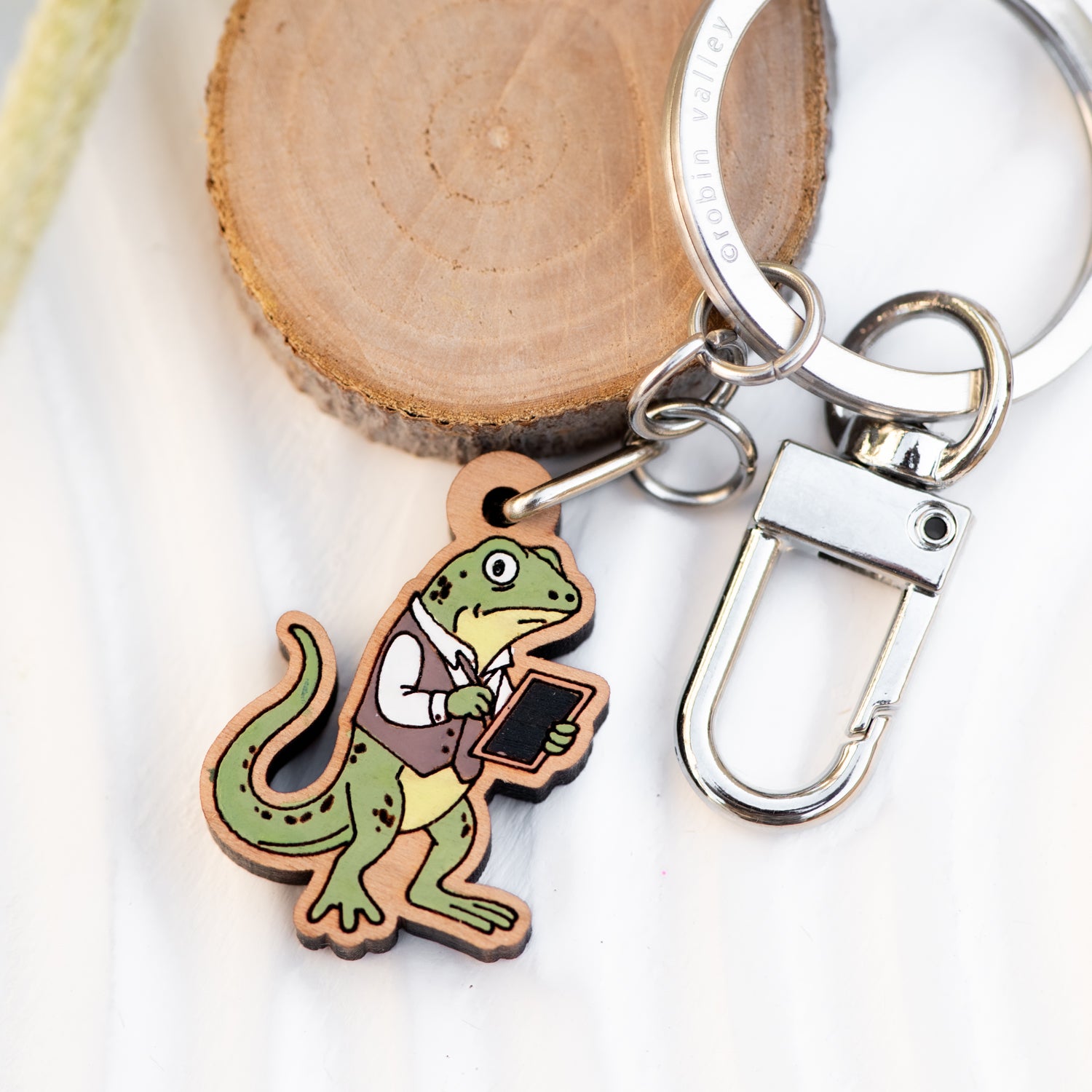 Hand-painted Wooden Bill The Lizard Keyring – Robin Valley Official Store