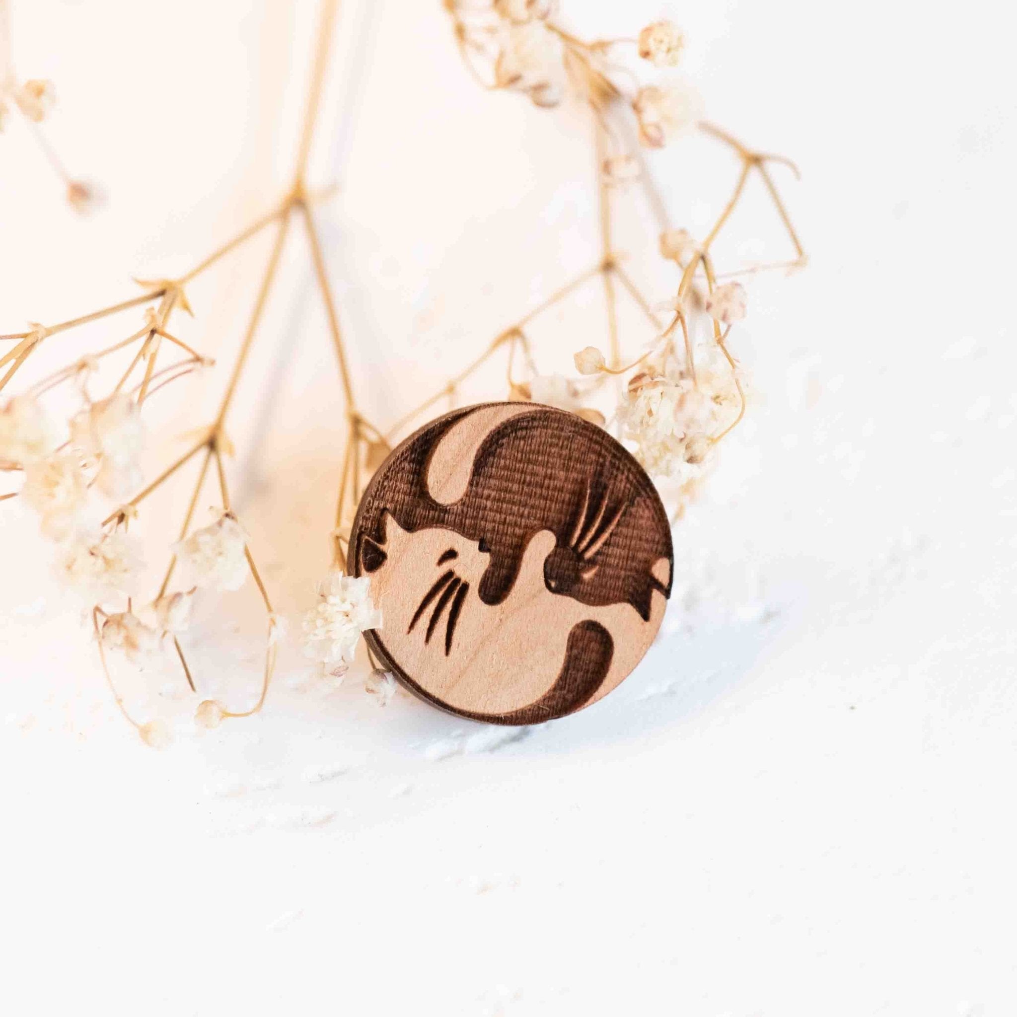 Hand-made Yin Yang Cat Wooden Pin Badge - PL40020 – Robin Valley ...