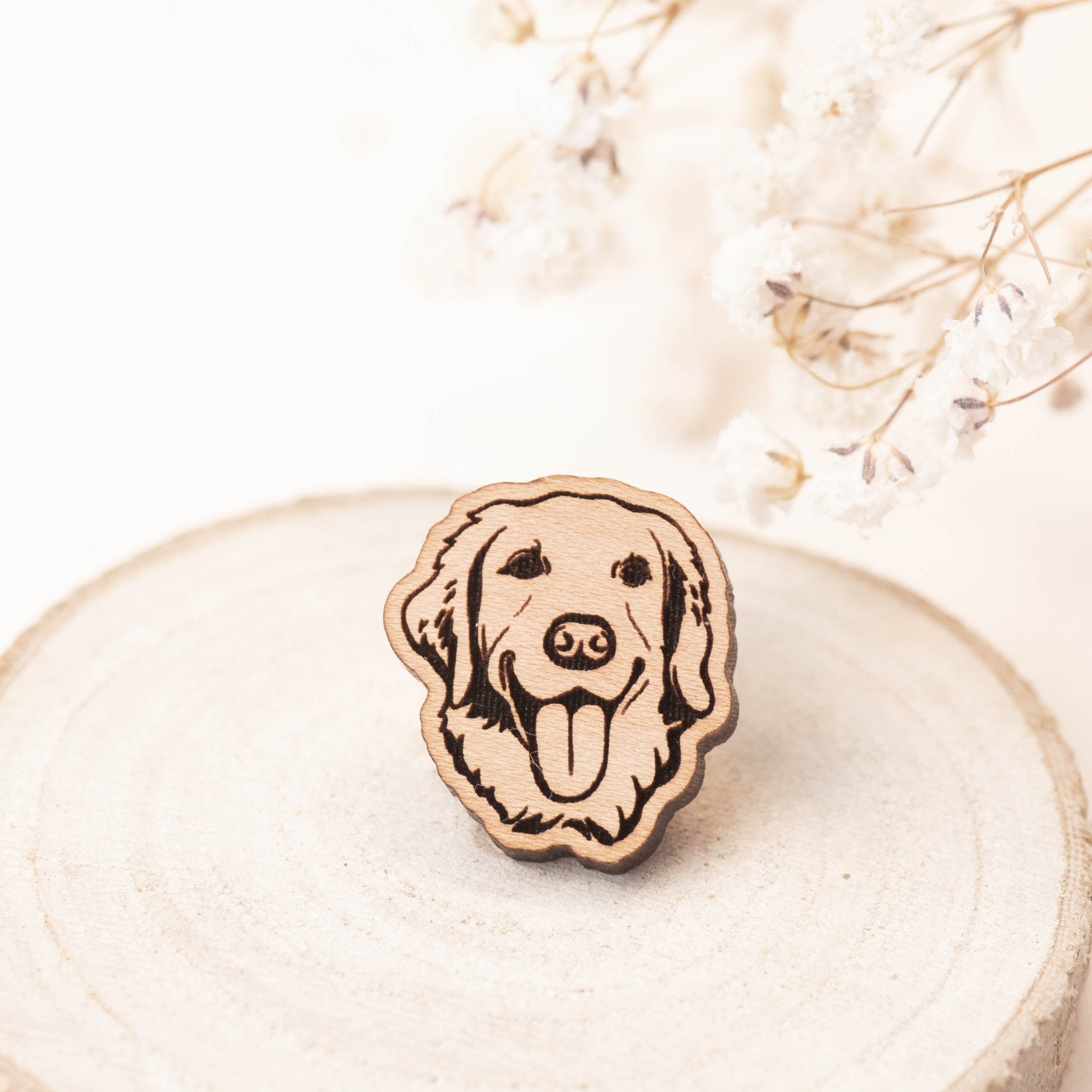 Labrador Golden Retriever Cherry Wood Pin Badge - PL40121 – Robin ...